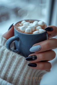️ 20 Winter Blue Nails: The Coolest Nail Trend - Glow-up my Girl